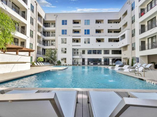 1 bedroom, Dallas TX 75204 86005877