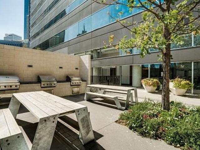 1 bedroom, Dallas TX 75201 60370057