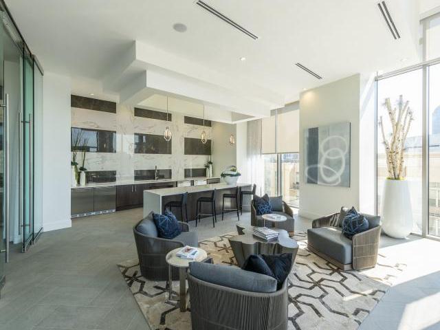 1 bedroom, Dallas TX 75219 LS77630473