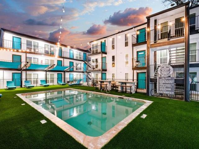 1 bedroom, Dallas TX 75219 77900488