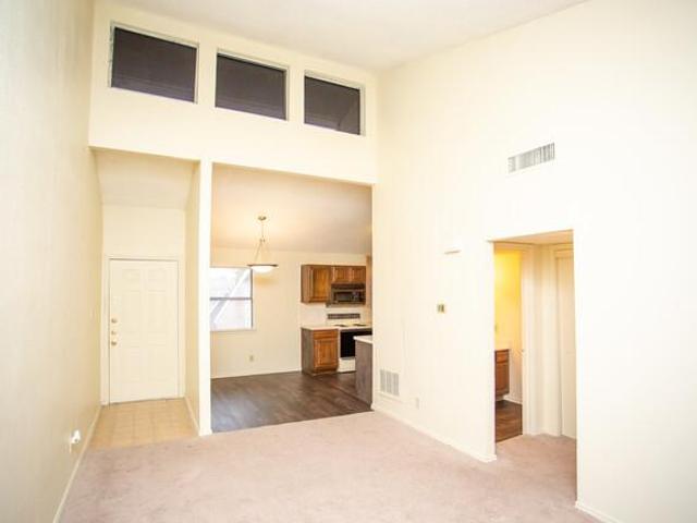 1 bedroom, Dallas TX 75219 80311882