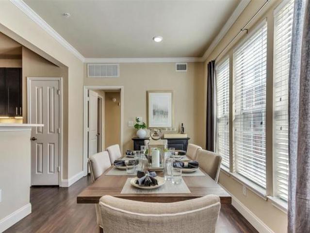 1 bedroom, Dallas TX 75225 LS77115012