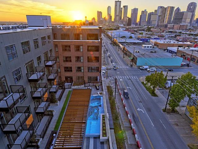 1 bedroom, Dallas TX 75226 61963338