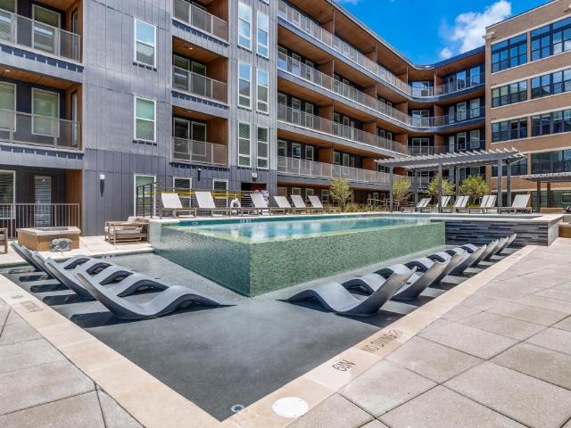 1 bedroom, Dallas TX 75226 78297376
