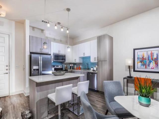 1 bedroom, Dallas TX 75235 77115530