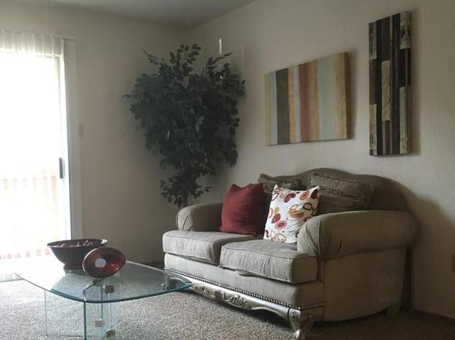 1 bedroom, Dallas TX 75237 LS77116208