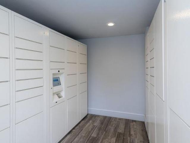1 bedroom, Dallas TX 75230 77116120