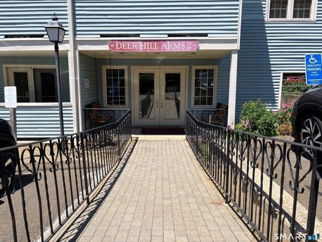 1 bedroom, Danbury CT 06810 104445496