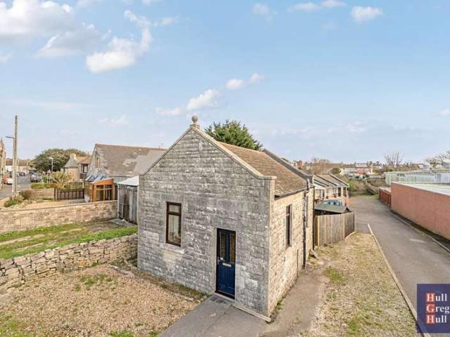 1 Bedroom Detached Bungalow