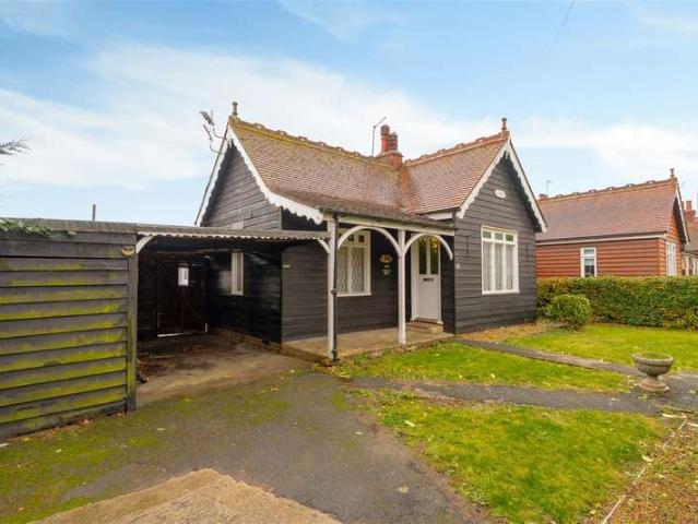 1 Bedroom Detached Bungalow