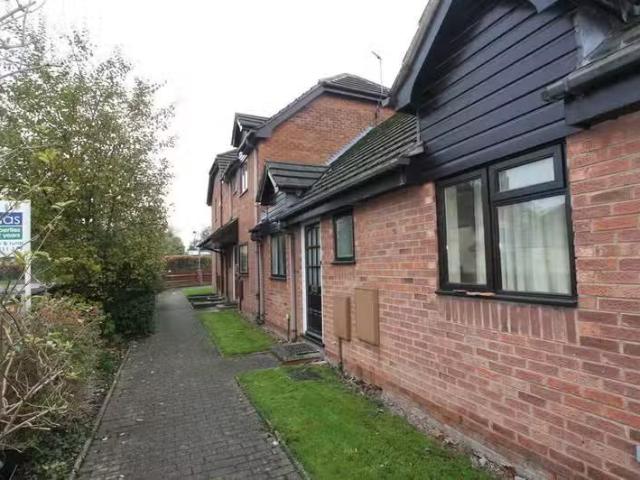 1 bedroom detached bungalow for rent in Chapel Cottages, CH3