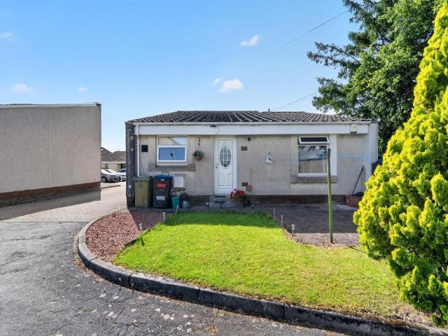 1 bedroom detached bungalow for sale