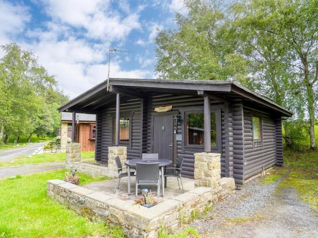 1 bedroom detached bungalow for sale