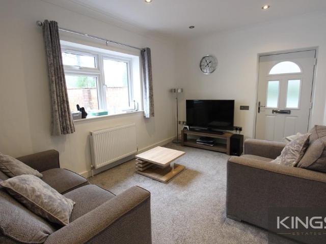 1 bedroom detached bungalow to rent