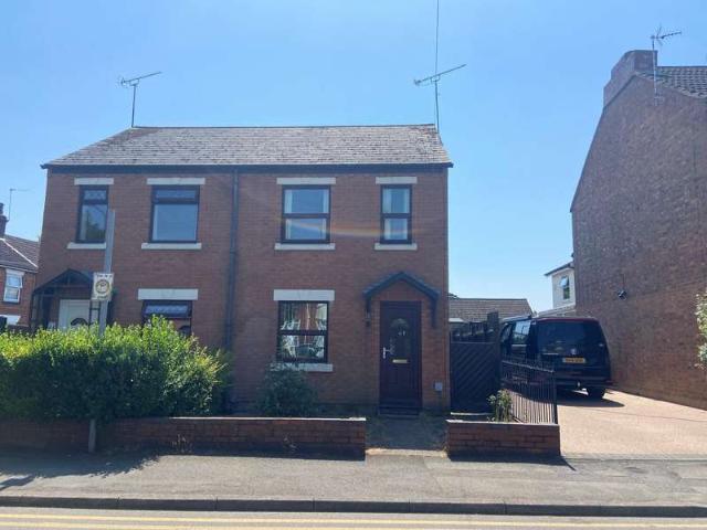 2 Bedroom Detached House