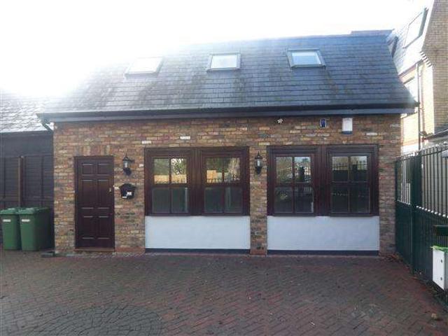 1 Bedroom Detached House