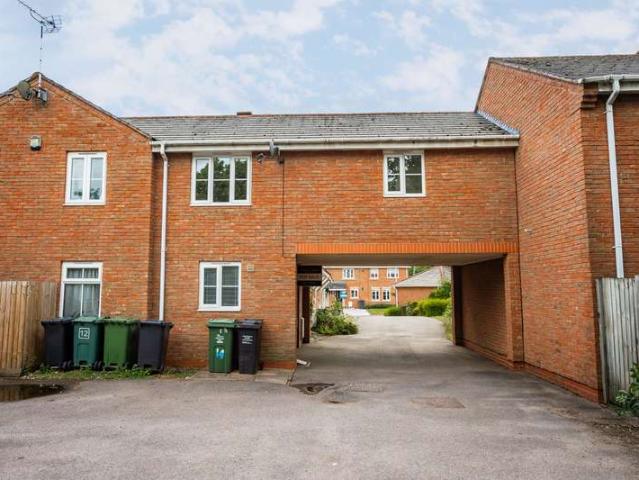 1 Bedroom Detached House
