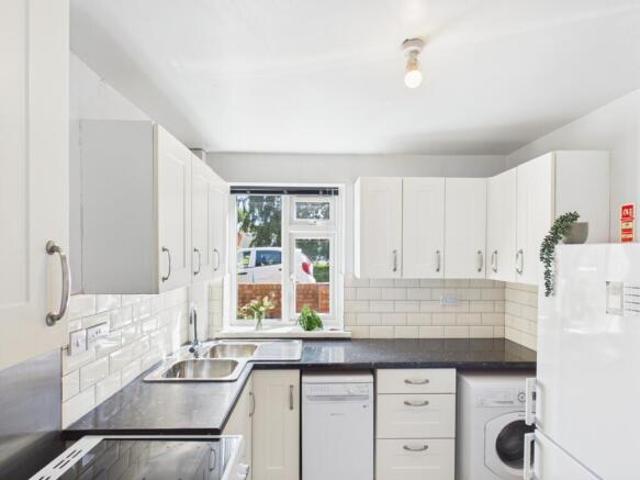 1 bedroom detached house for rent in 499 Dereham Road NR5 8TA, NR5