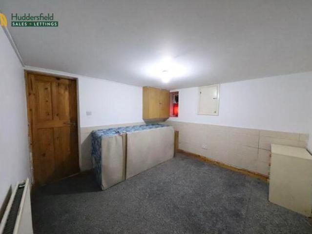 1 bedroom detached house for rent in Calton Street, Huddersfield, HD1