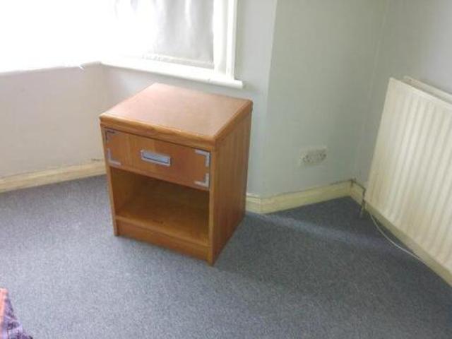 1 bedroom detached house for rent in Bolton Road, London, NW10