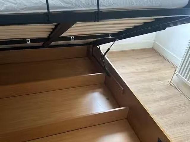 1 bedroom detached house for rent in Boswell Road, Croydon, Lo.
