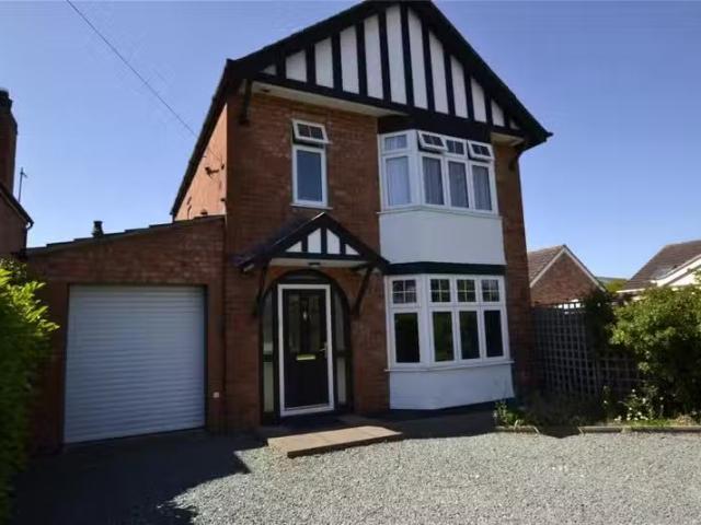 1 bedroom detached house for rent in Innsworth Lane, Glouceste.