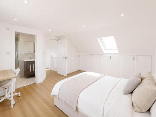 1 bedroom detached house for rent in Oxford Road, Cowley, OX4