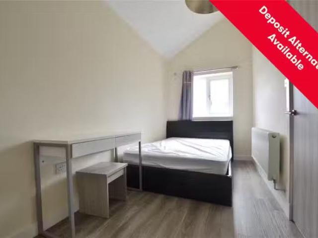 1 bedroom detached house for rent in Oxstalls Way, Longlevens.