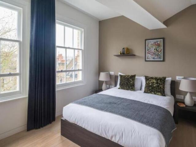 1 bedroom detached house for rent in Wells Court, Oriel Place, Camden, London, NW3