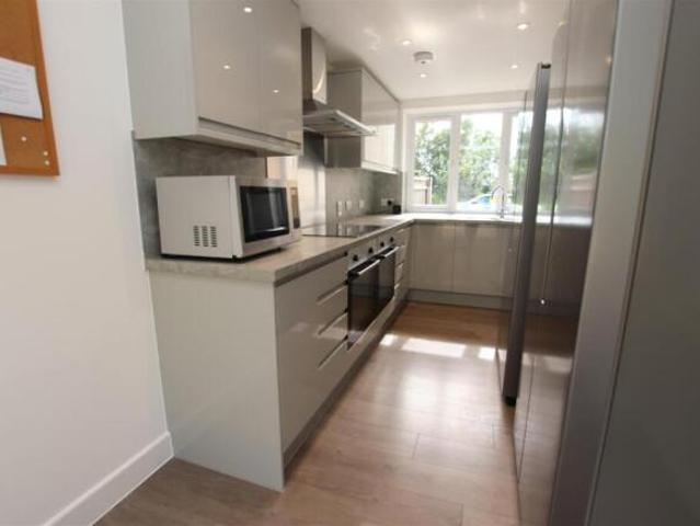 1 bedroom detached house for rent in Whiteway Road, Bath, BA2