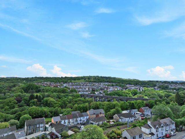 1 bedroom detached house for sale