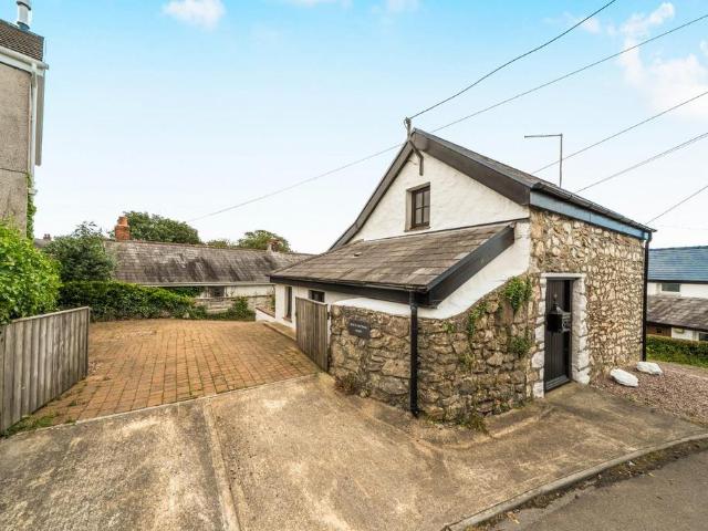 1 bedroom detached house for sale