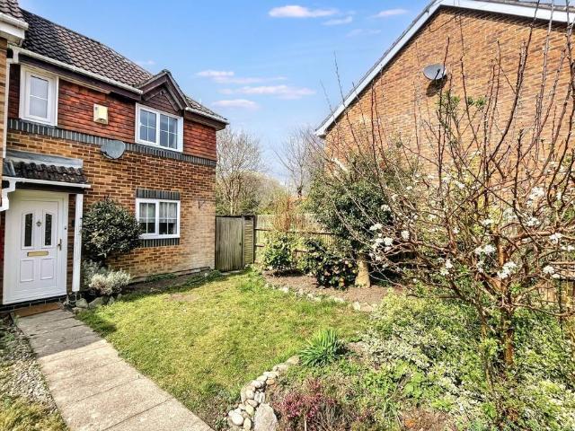 1 bedroom end of terrace house for sale