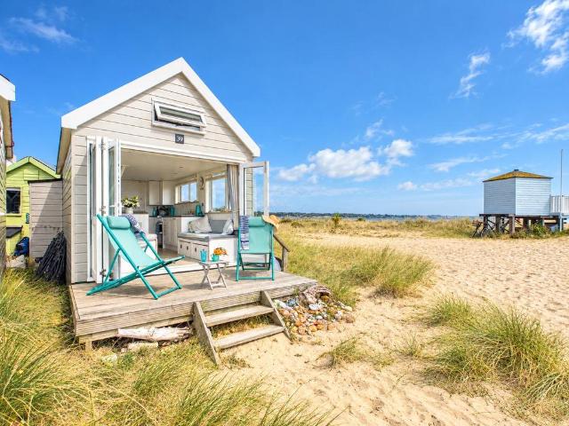 1 bedroom detached house for sale