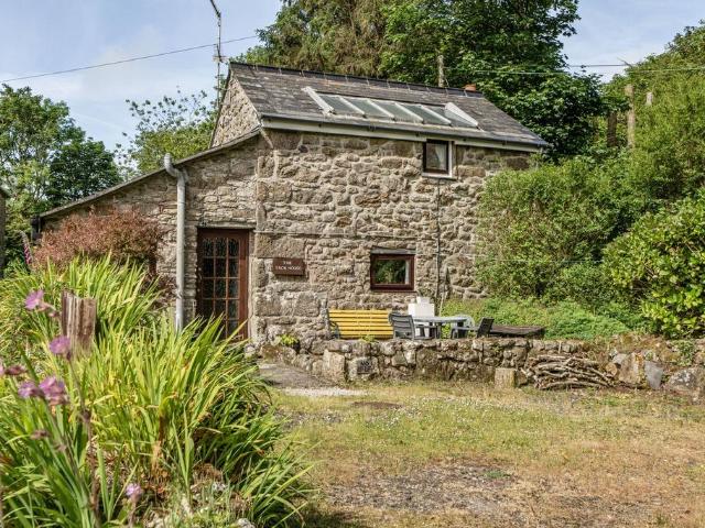 1 bedroom detached house for sale