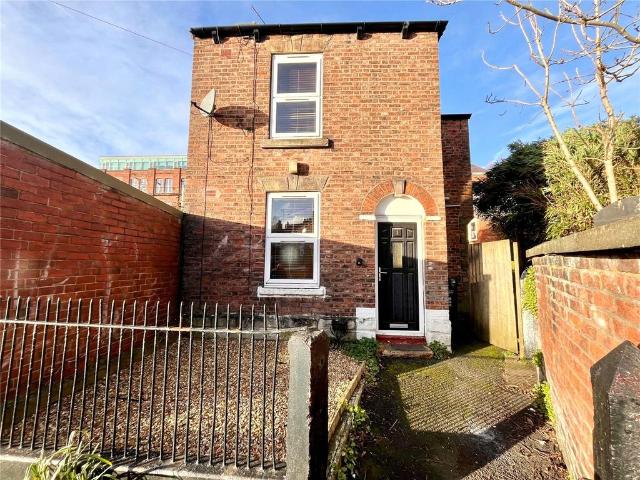 1 bedroom detached house for sale