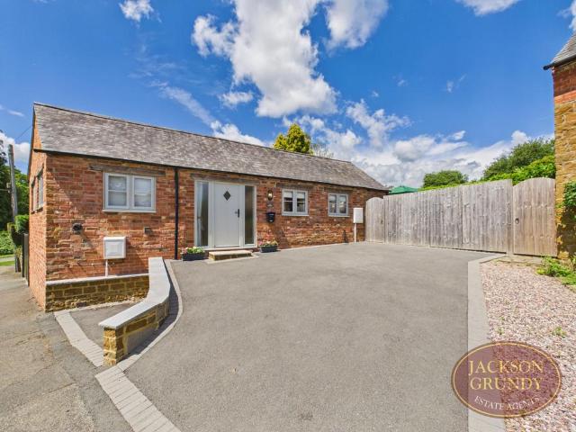 1 bedroom detached house for sale