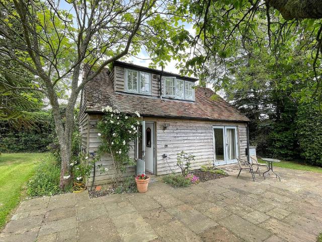 1 bedroom detached house for sale