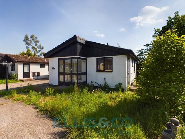 1 bedroom detached house for sale