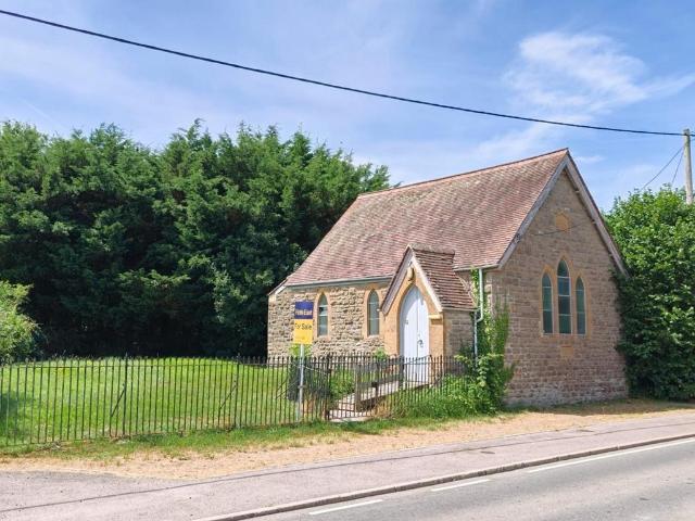 1 bedroom detached house for sale