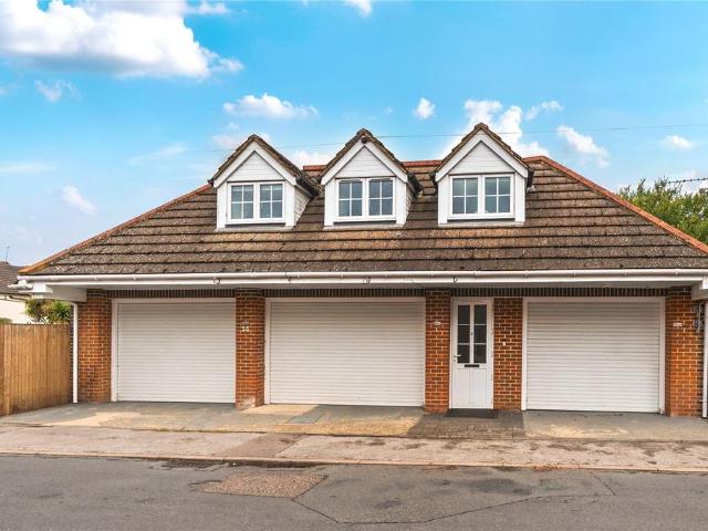 1 bedroom detached house for sale