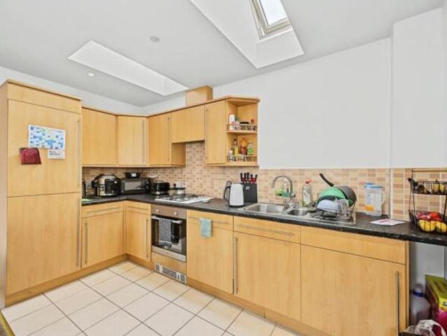 1 bedroom detached house for sale in Heyford Road, Northampton, Northamptonshire, NN5