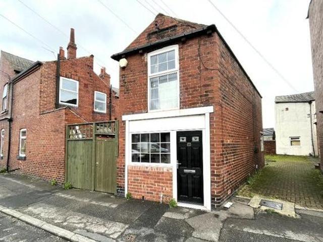 1 Bedroom Detached House For Sale In Wakefield
