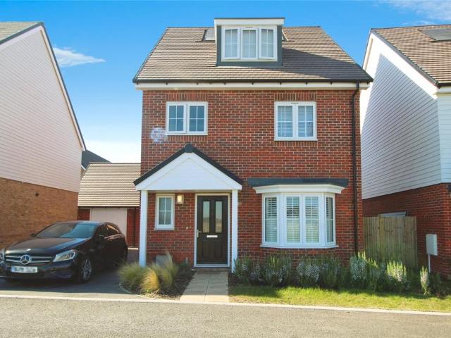 1 bedroom detached house to rent
