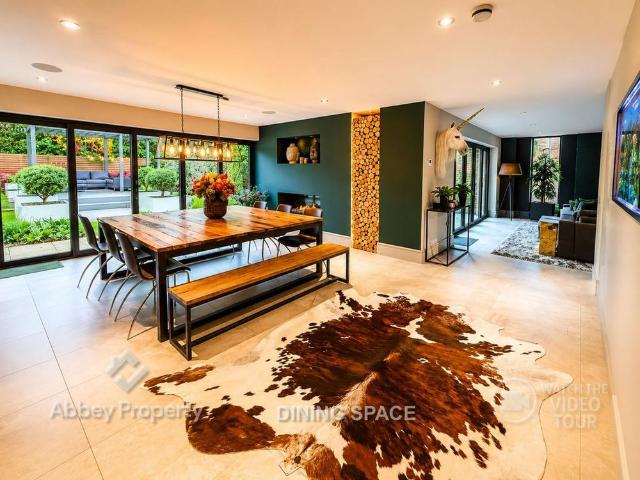 1 bedroom detached house to rent