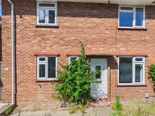 1 bedroom detached house to rent
