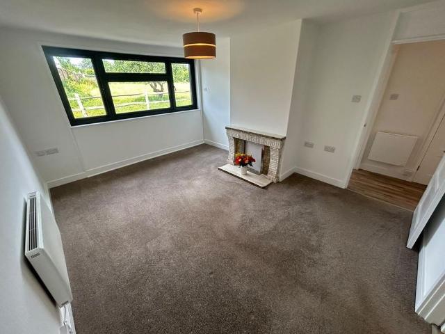 1 bedroom detached house to rent