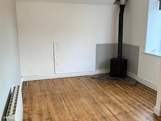 1 bedroom detached house to rent