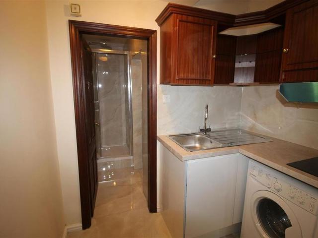 1 bedroom detached house to rent