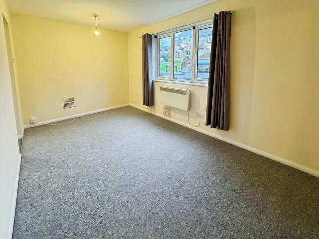 1 bedroom detached house to rent
